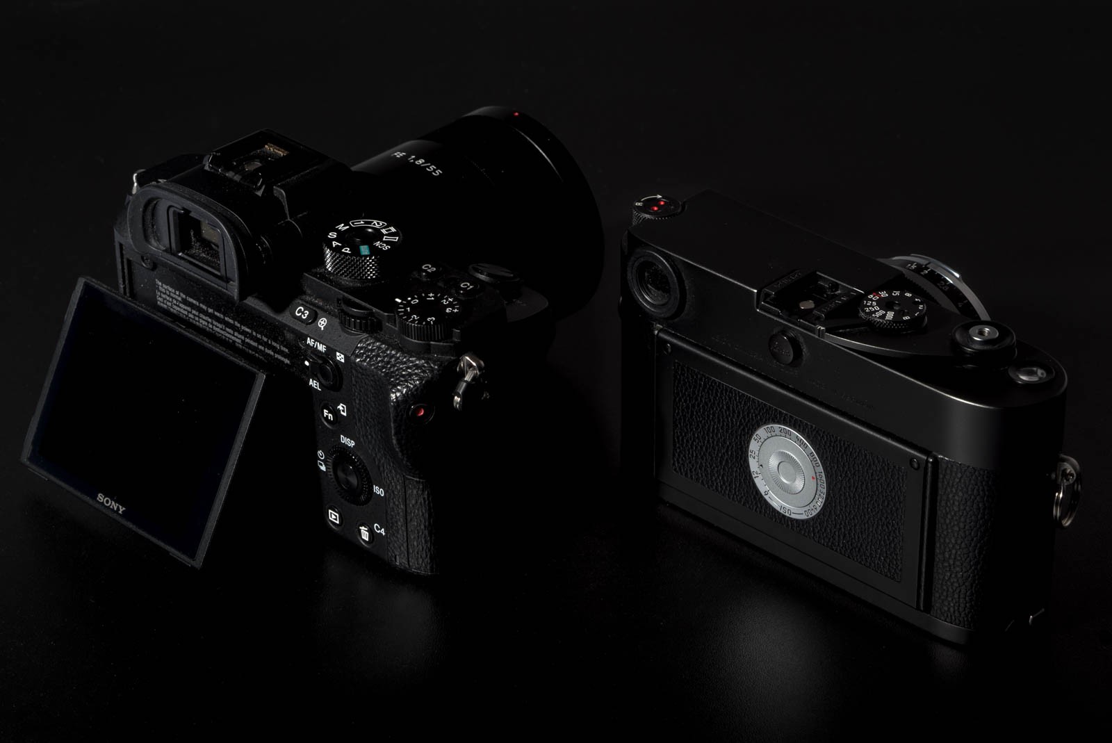 The problem of buttons and why I love a film camera